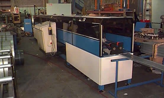 Custom Built Roll-Forming Machine | Howick Ltd